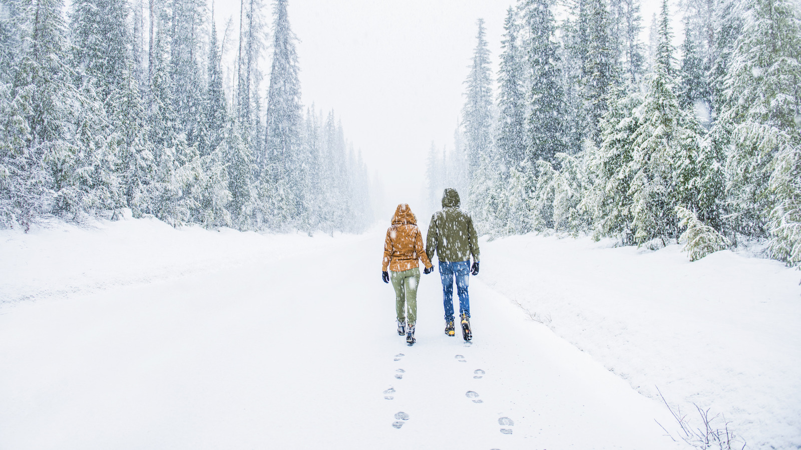 12 Romantic Winter Getaways For The Cold Weather Lovers
