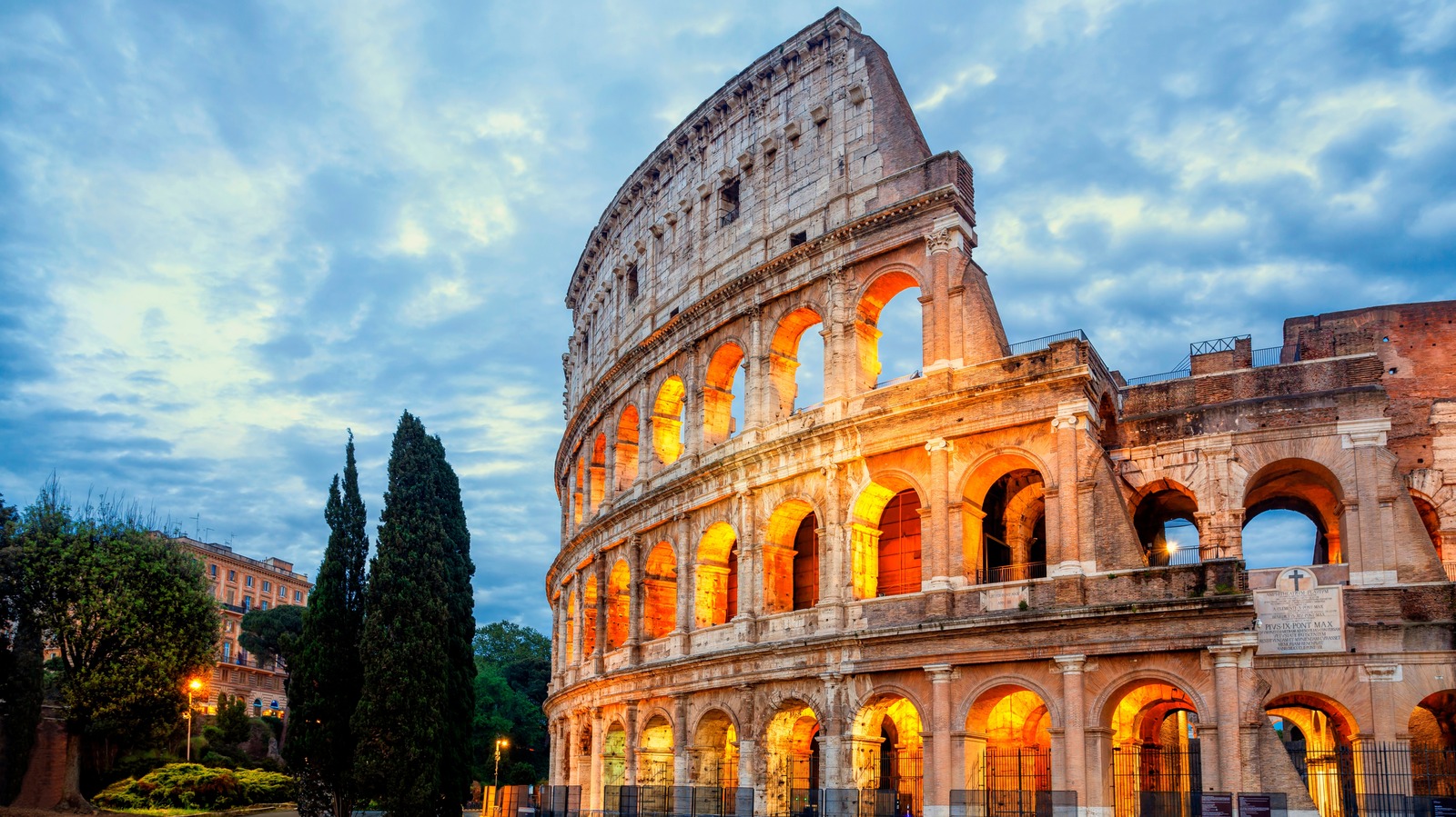 5 Rooftop Bars In Rome With The Most Breathtaking Views