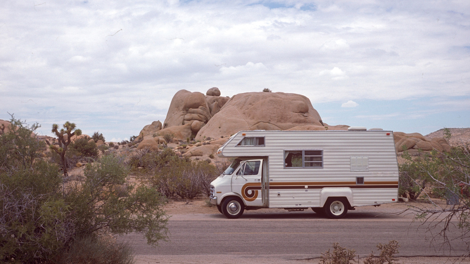5 RV Campers That Were Big In The 1970s