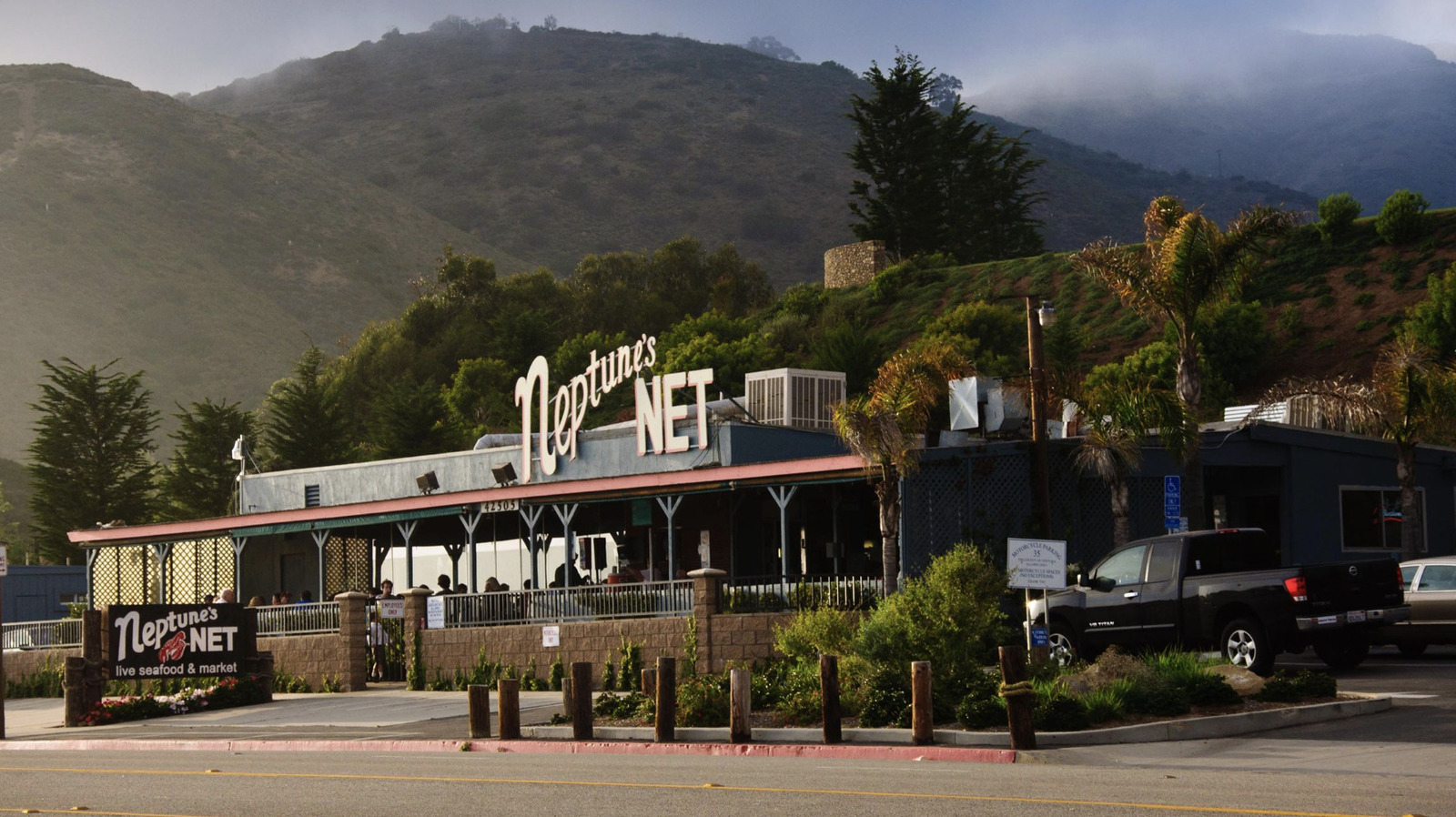 A Beachfront Malibu Seafood Shack Frequented By A-Listers Is A Historic Gem