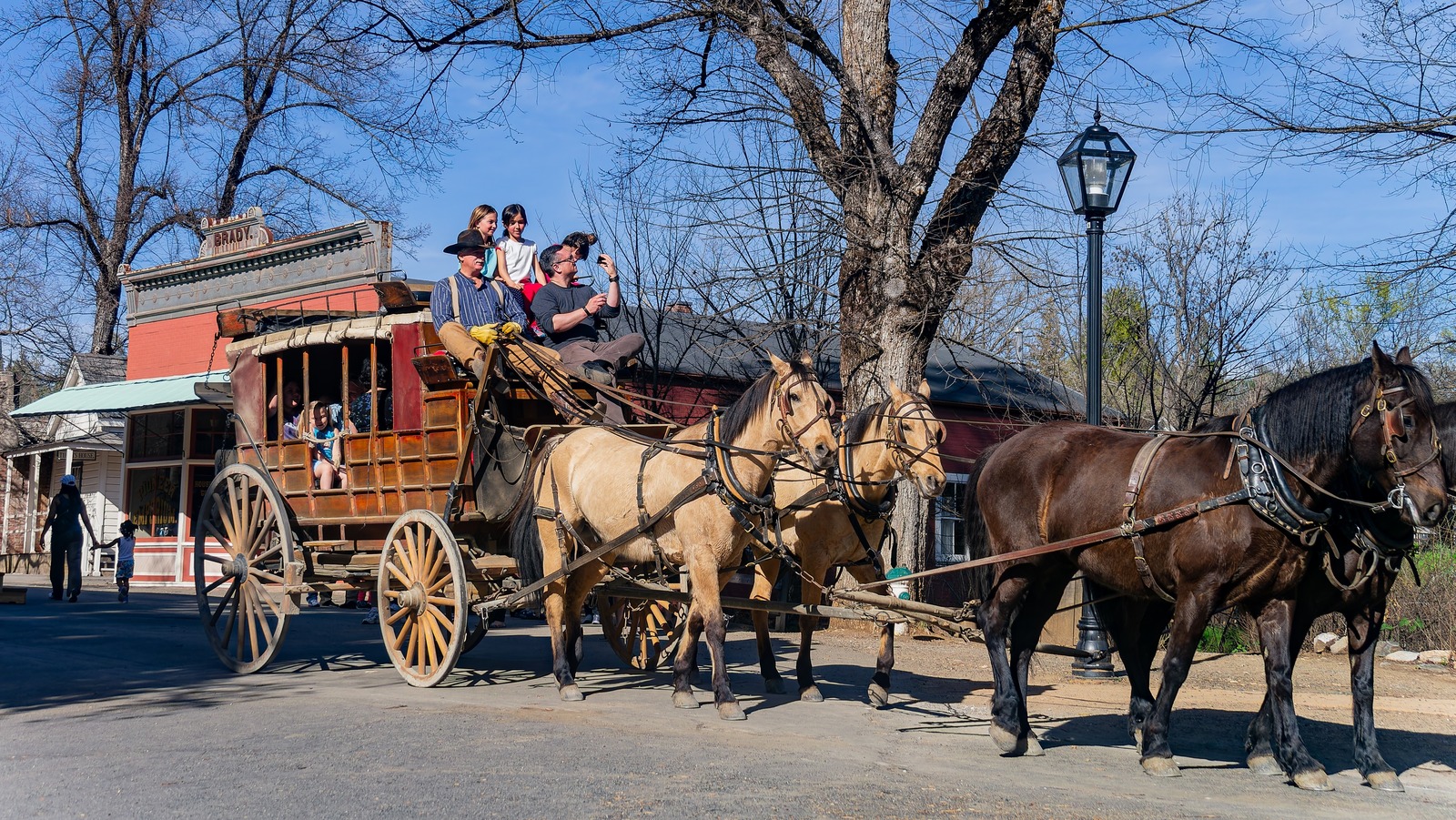 A California Gold Rush Town Is A State Historic Park With Saloons And ...