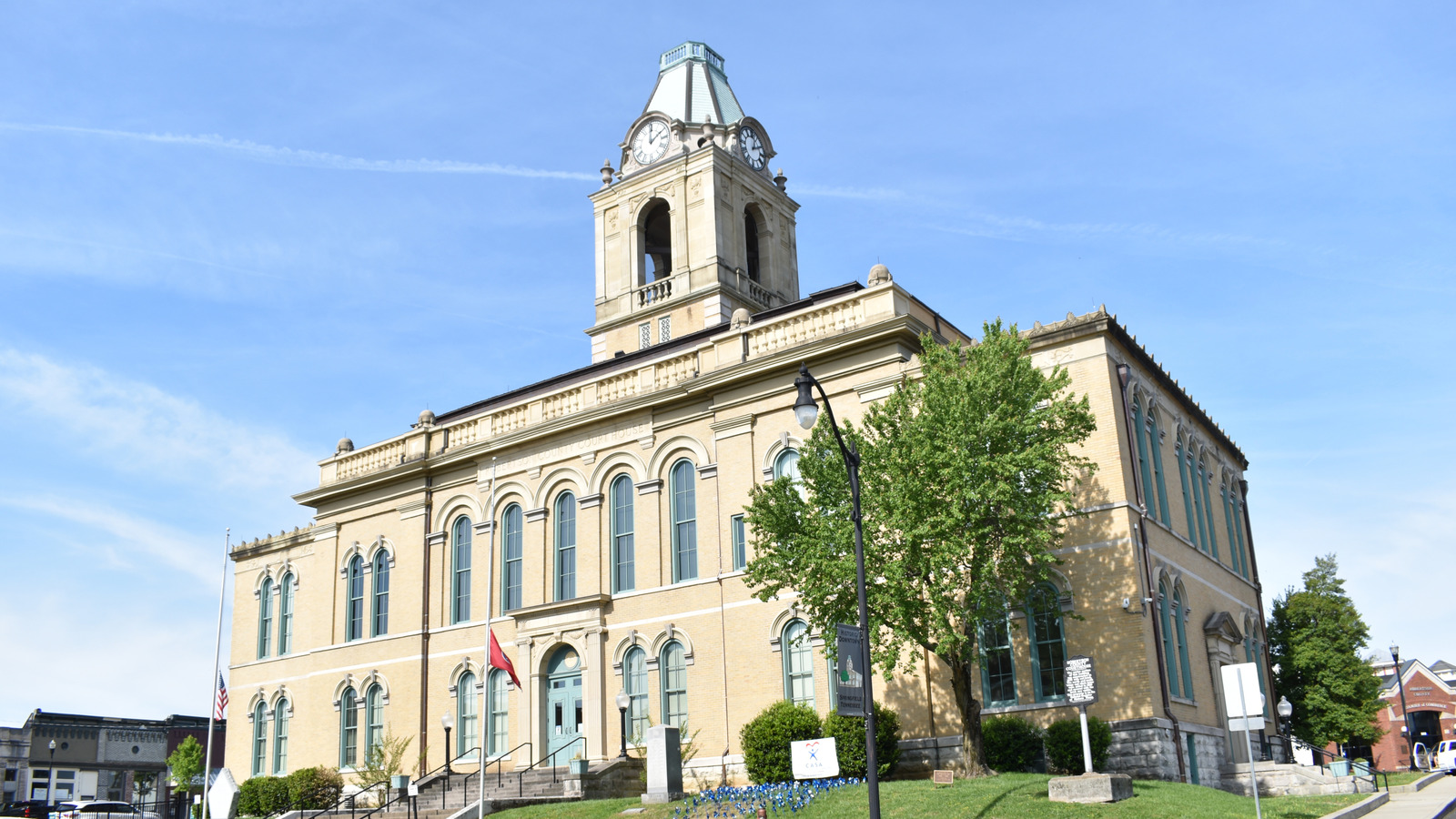 A Cute Tennessee City Just Outside Of Nashville Offers Plenty Of Family ...