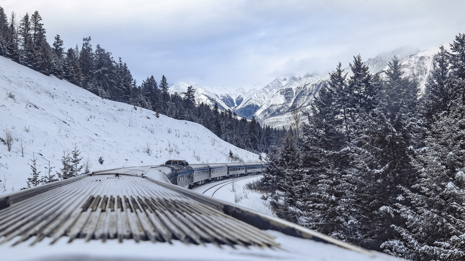A North American Train Route Through Mountains Is Crowned The World's ...