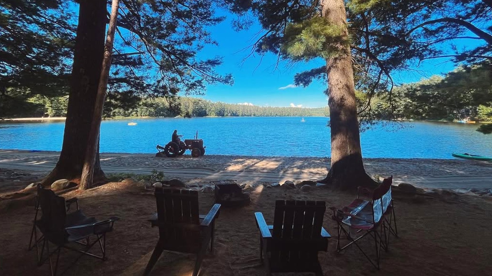 A Nostalgic Family-Friendly Campground In New England Has A Vintage ...