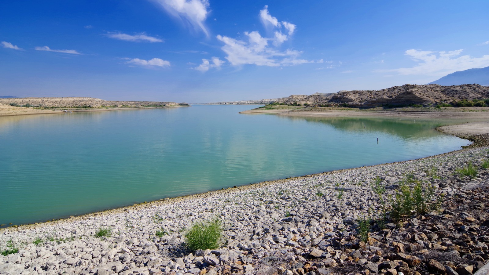 A Quirky Town In Nevada Is Home To A Unique Tourist Tradition, Native ...