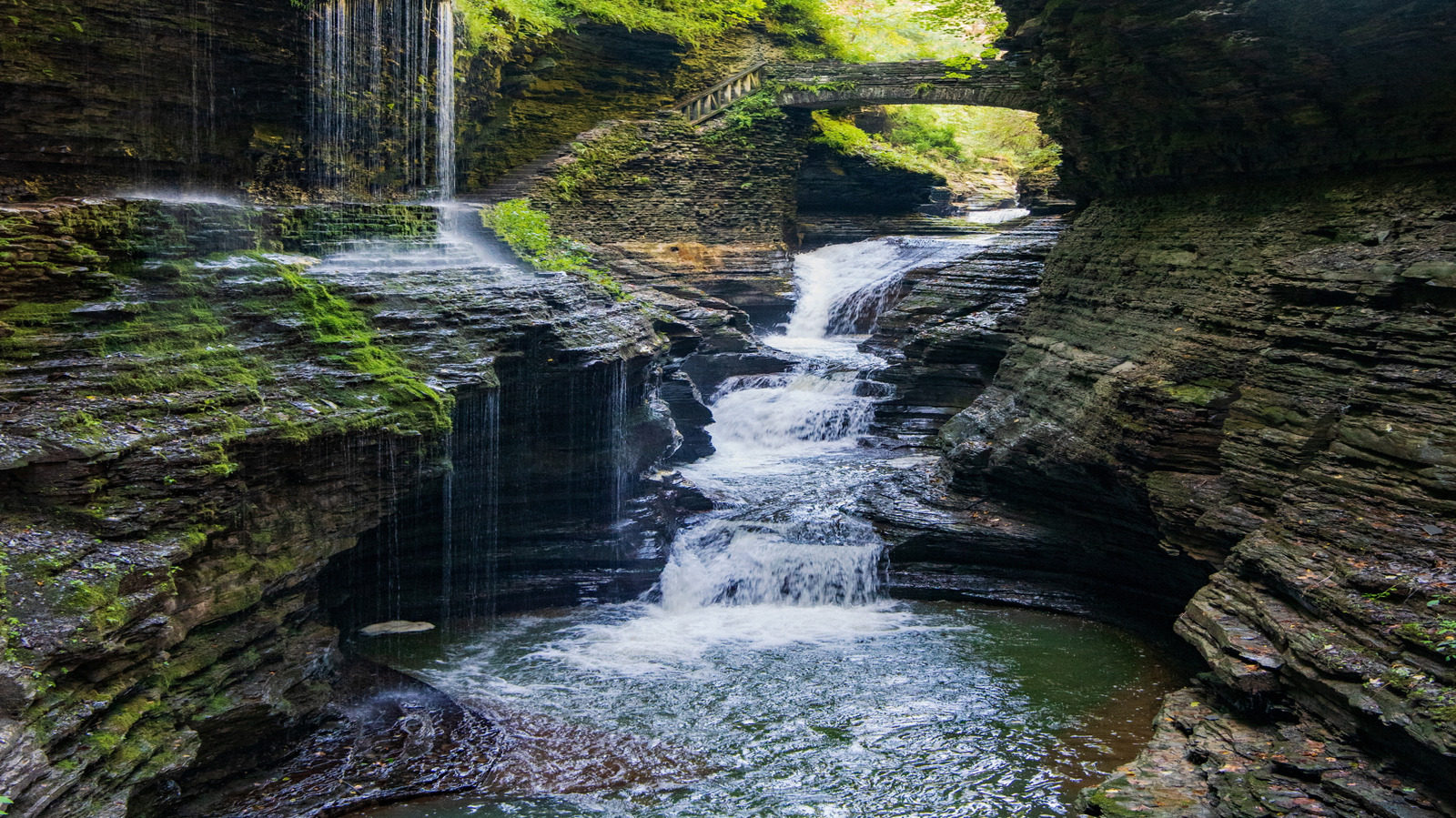 A Village In The Heart Of New York's Finger Lakes Region Has Endless ...