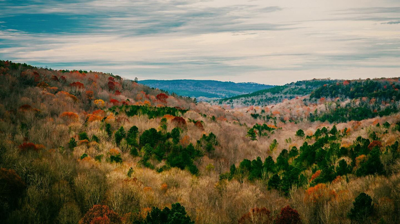 Alabama's Secluded Nature Preserve Hidden In The Hills Is A Tranquil ...