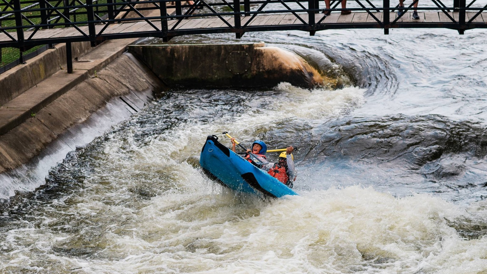 America's First Artificial Whitewater Course Beckons Thrill-Seekers To ...