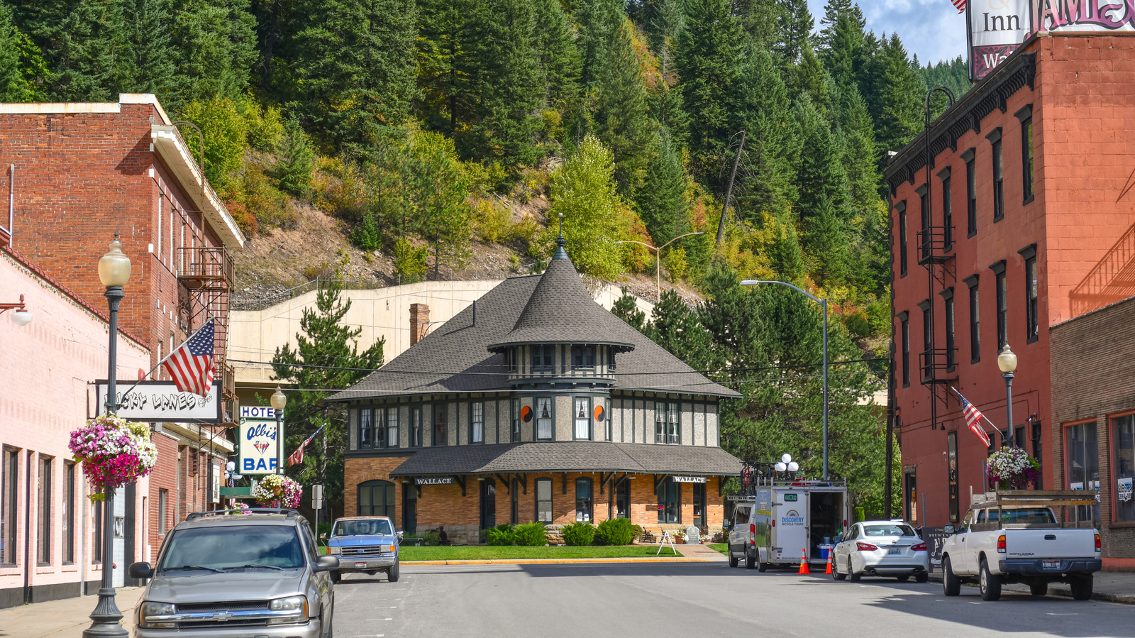 America's Richest Silver Mining District Is A Gorgeous Family-Friendly ...