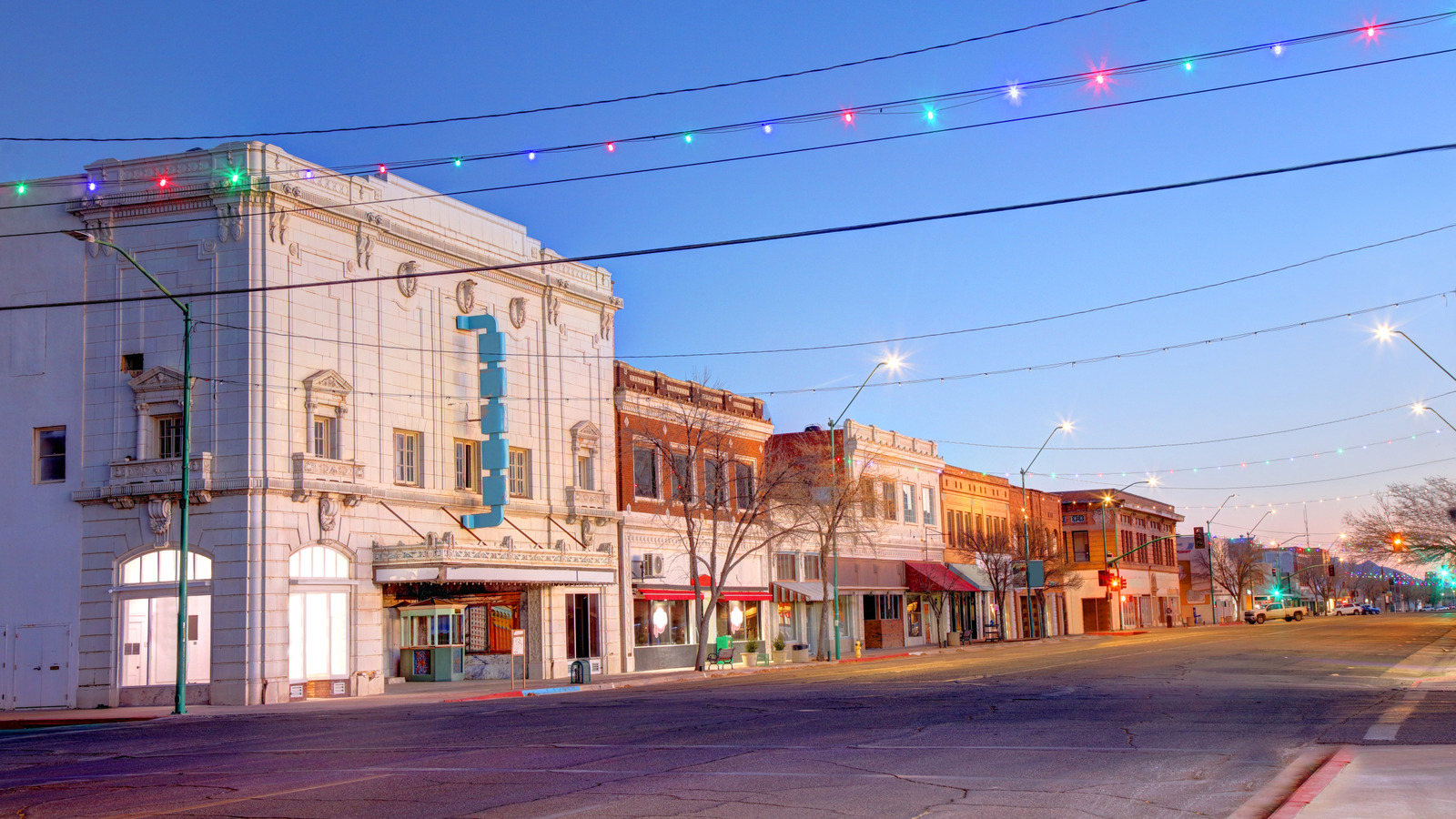 An Arizona Border Town Brimming With Charm And History Is Home To America's First International ...