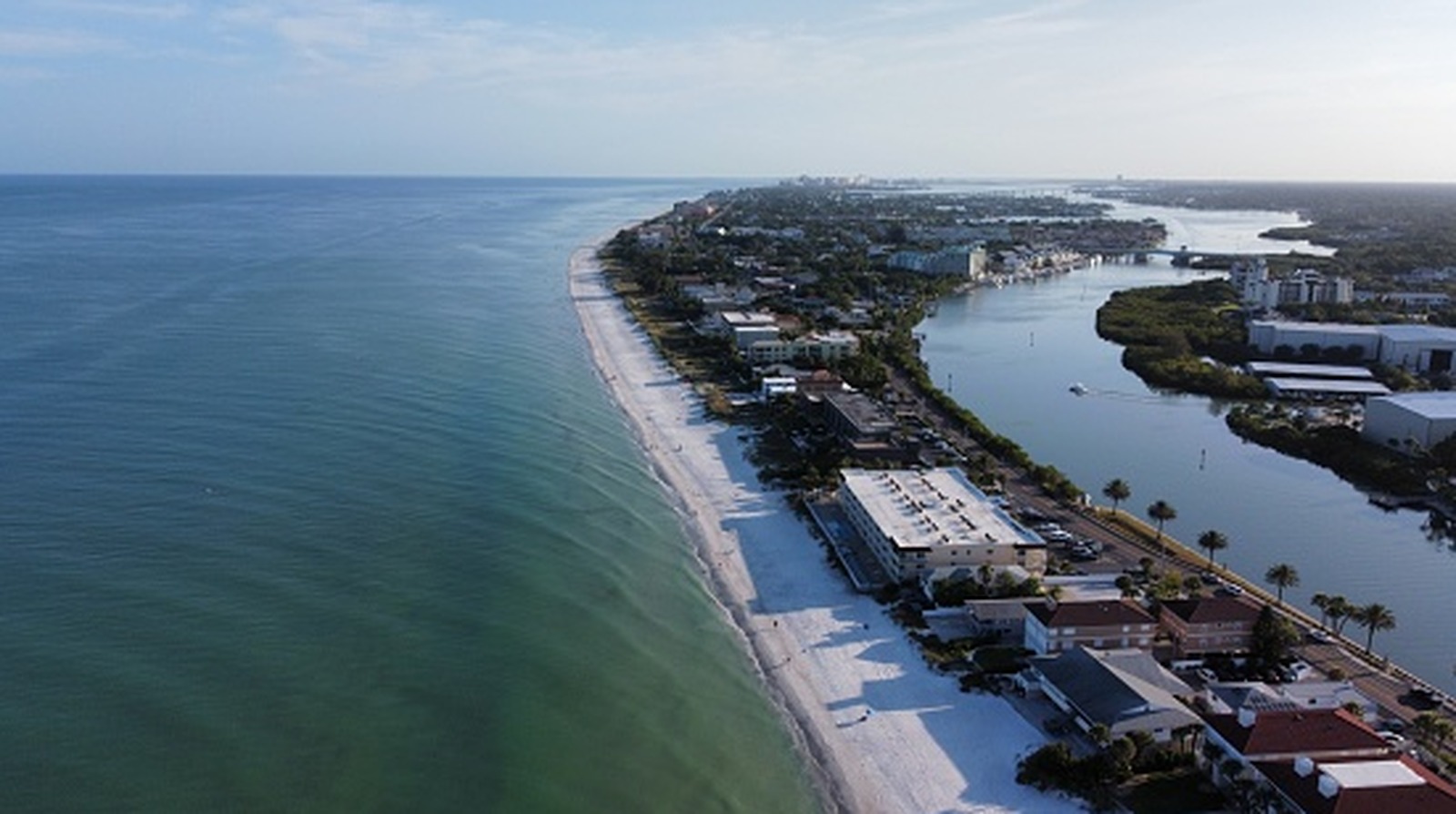 An Oceanfront Florida Suburb Near St. Petersburg Dazzles With White ...