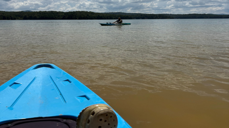 Between Atlanta And Pigeon Forge Is A Beautiful Blue Ridge Mountain ...