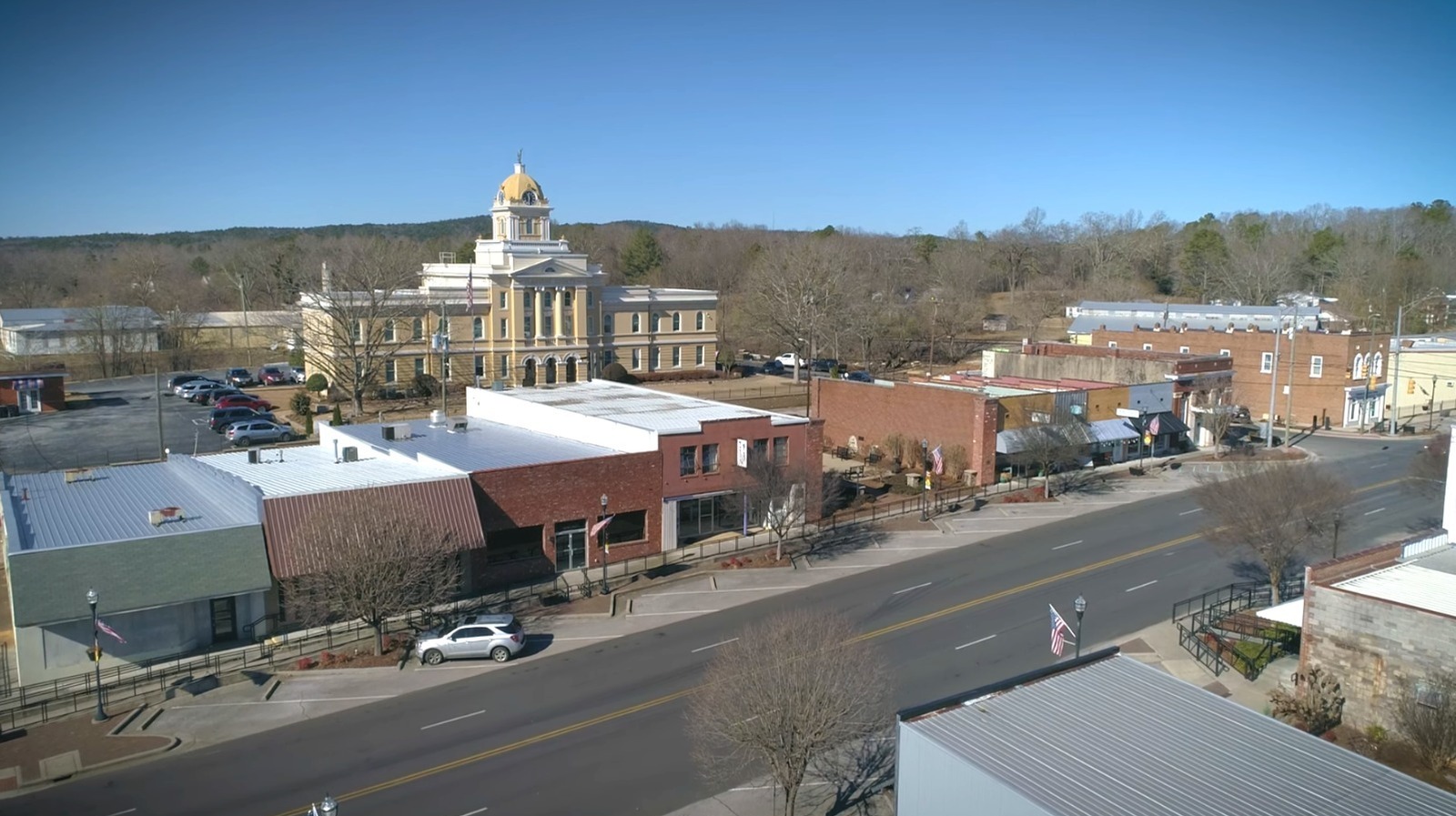 Between Birmingham And Atlanta Is Alabama's Under-The-Radar City With ...