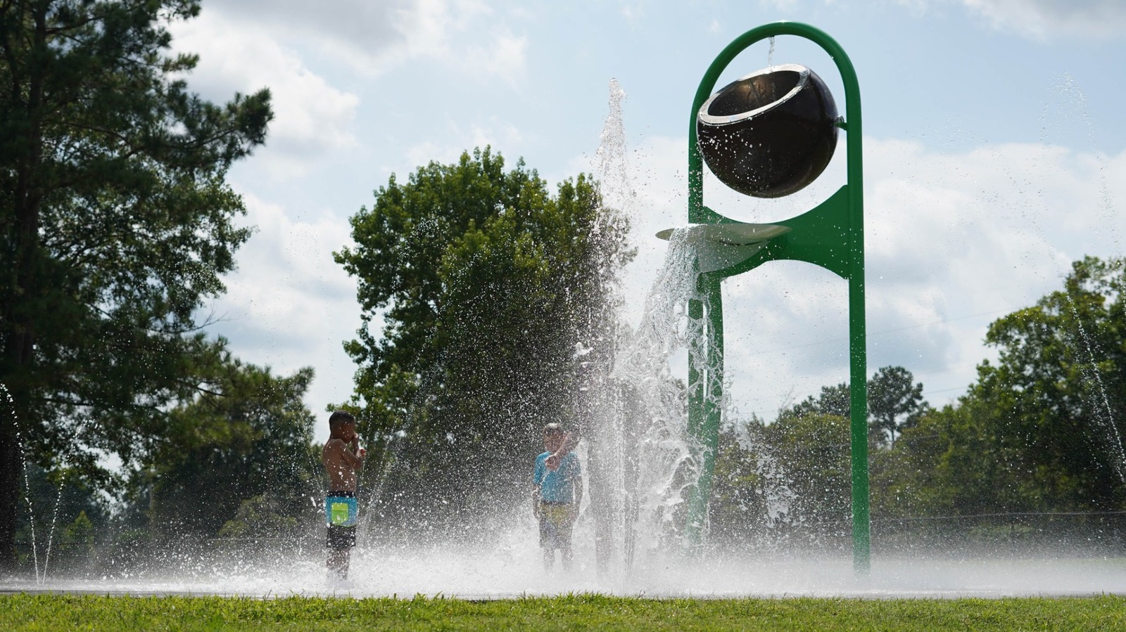 Between Charleston And Columbia Is South Carolina's Charming Southern ...