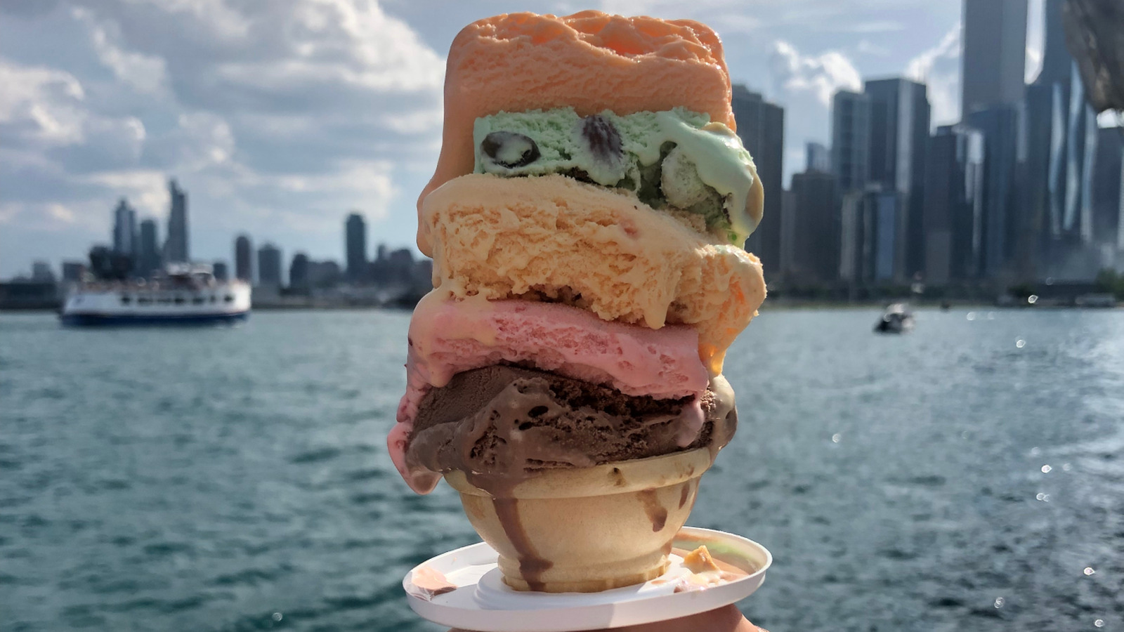 Chicago's 'Hobbit Door' Ice Cream Shop Is A Little-Known Gem With A ...