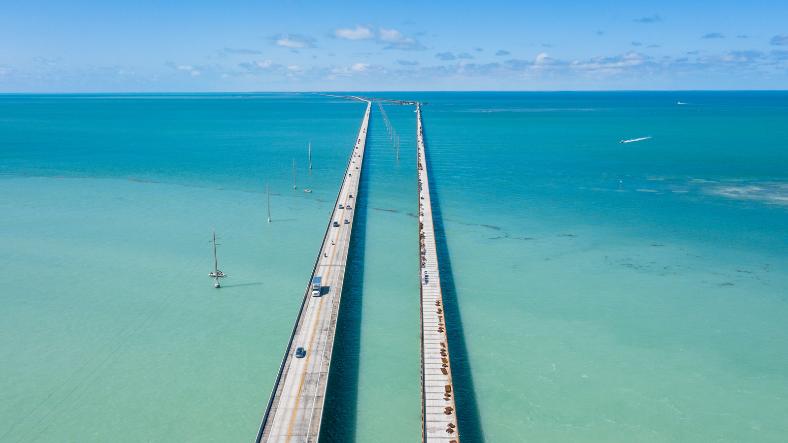Drive To A Tropical Paradise On One Of America's Prettiest Roads ...
