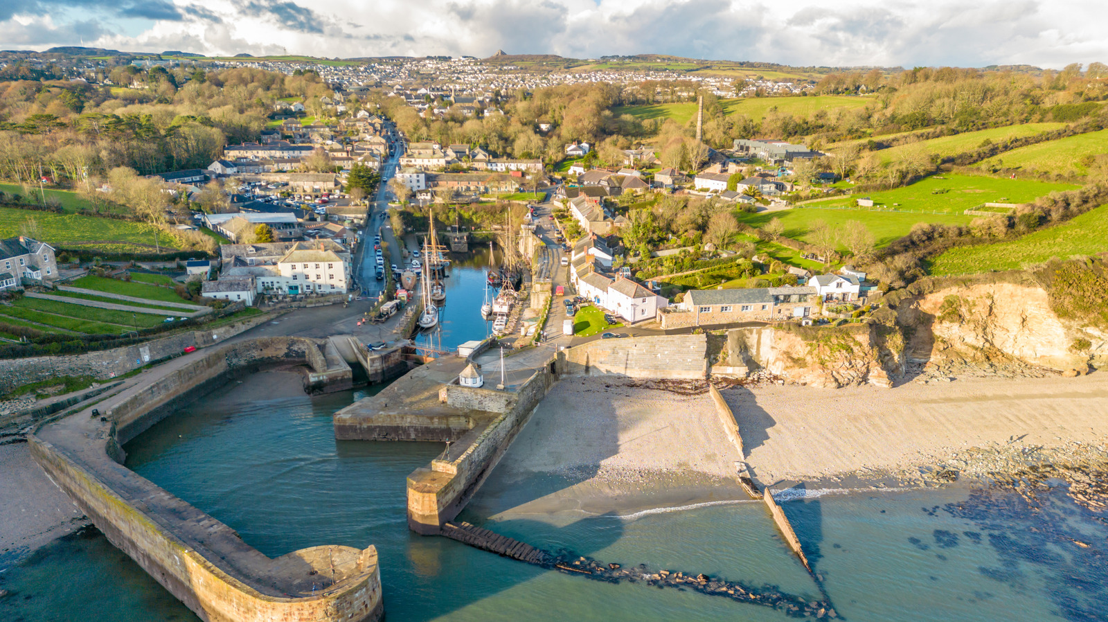 England's Most Endearing Port Village Is Full Of Fishermen's Cottages, Maritime History, And ...