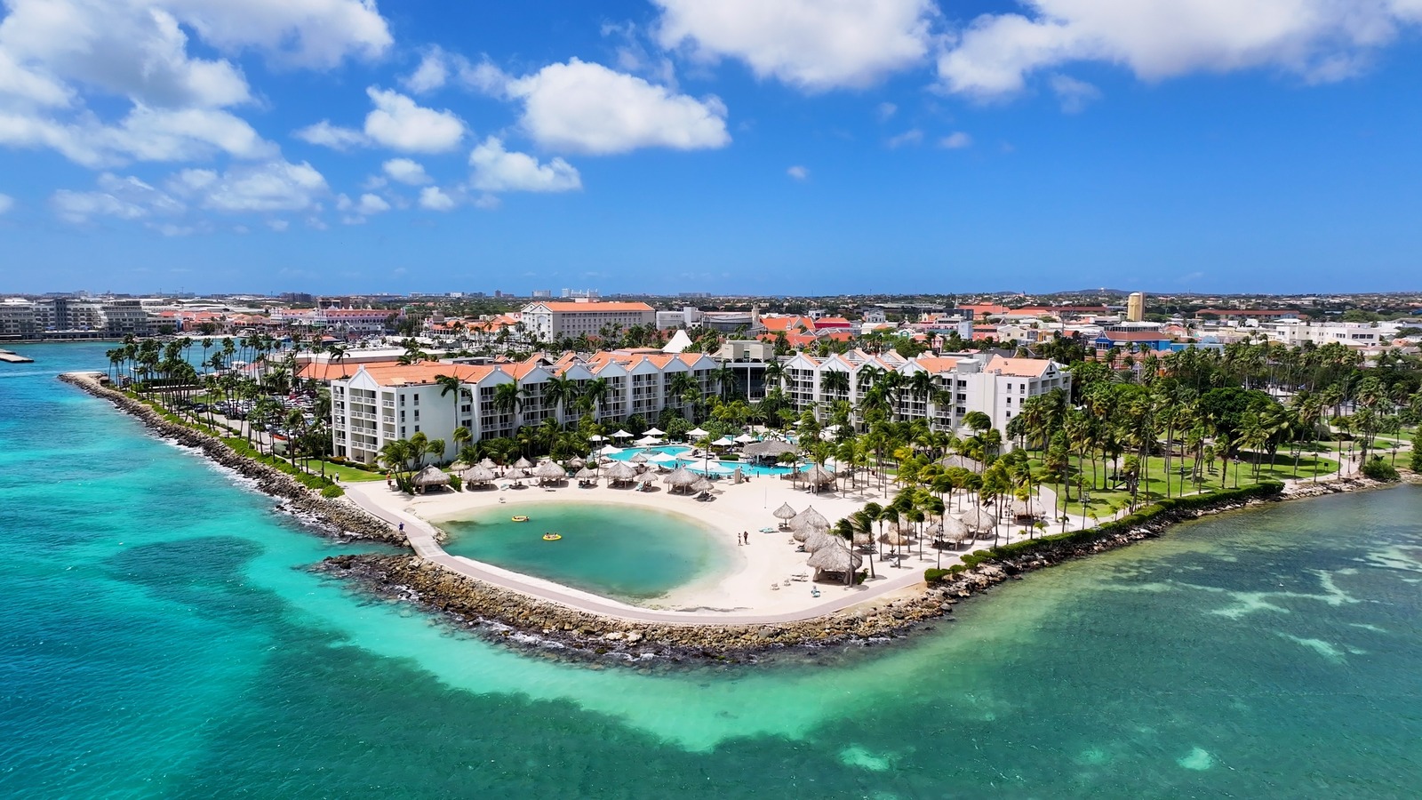 Enjoy A Vacation On The Island Of Aruba Without Fear Of Hurricanes