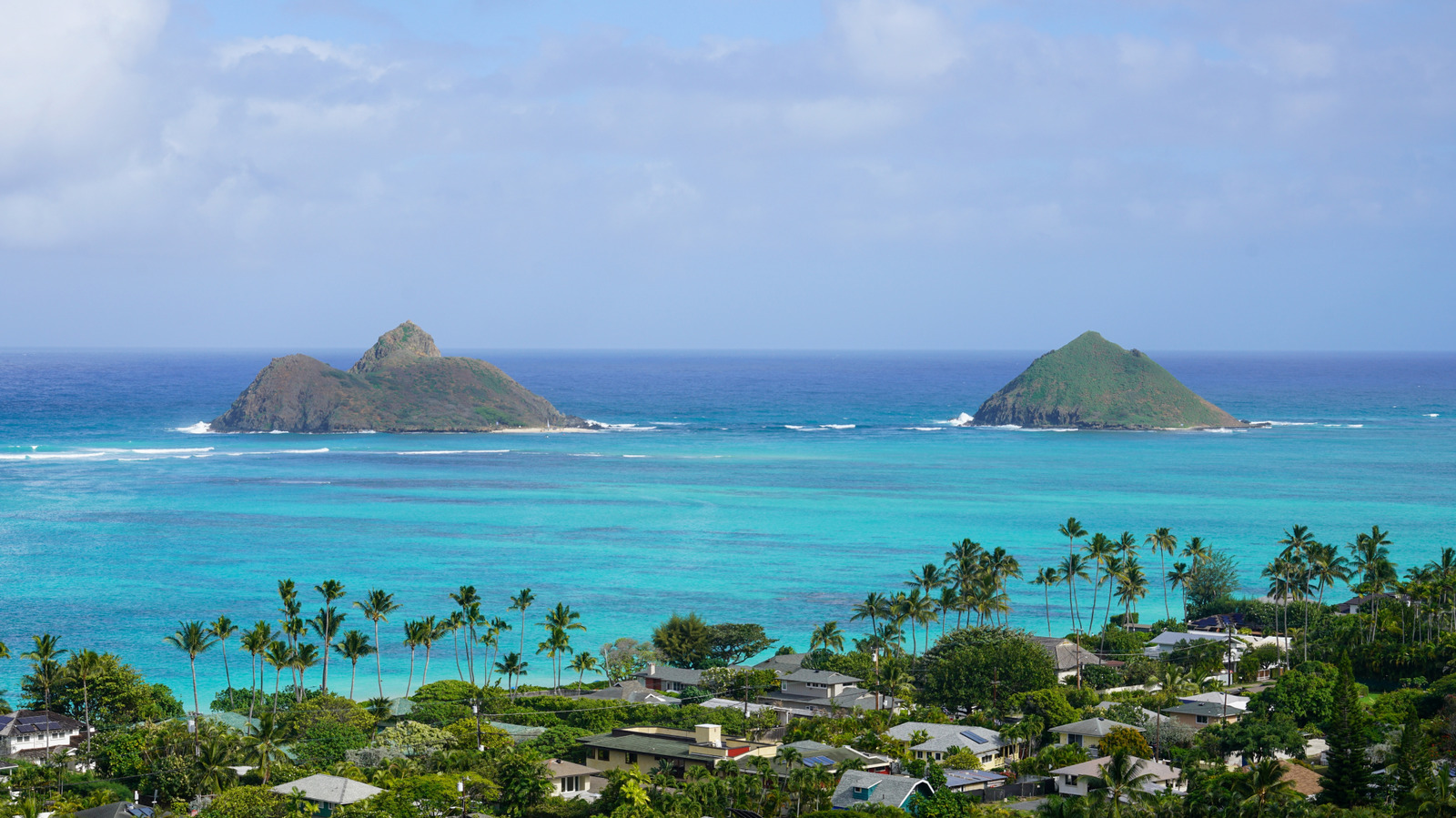 Escape Bustling Tourist Crowds At A Quiet Set Of Hawaiian Islands With Pristine Beaches And ...