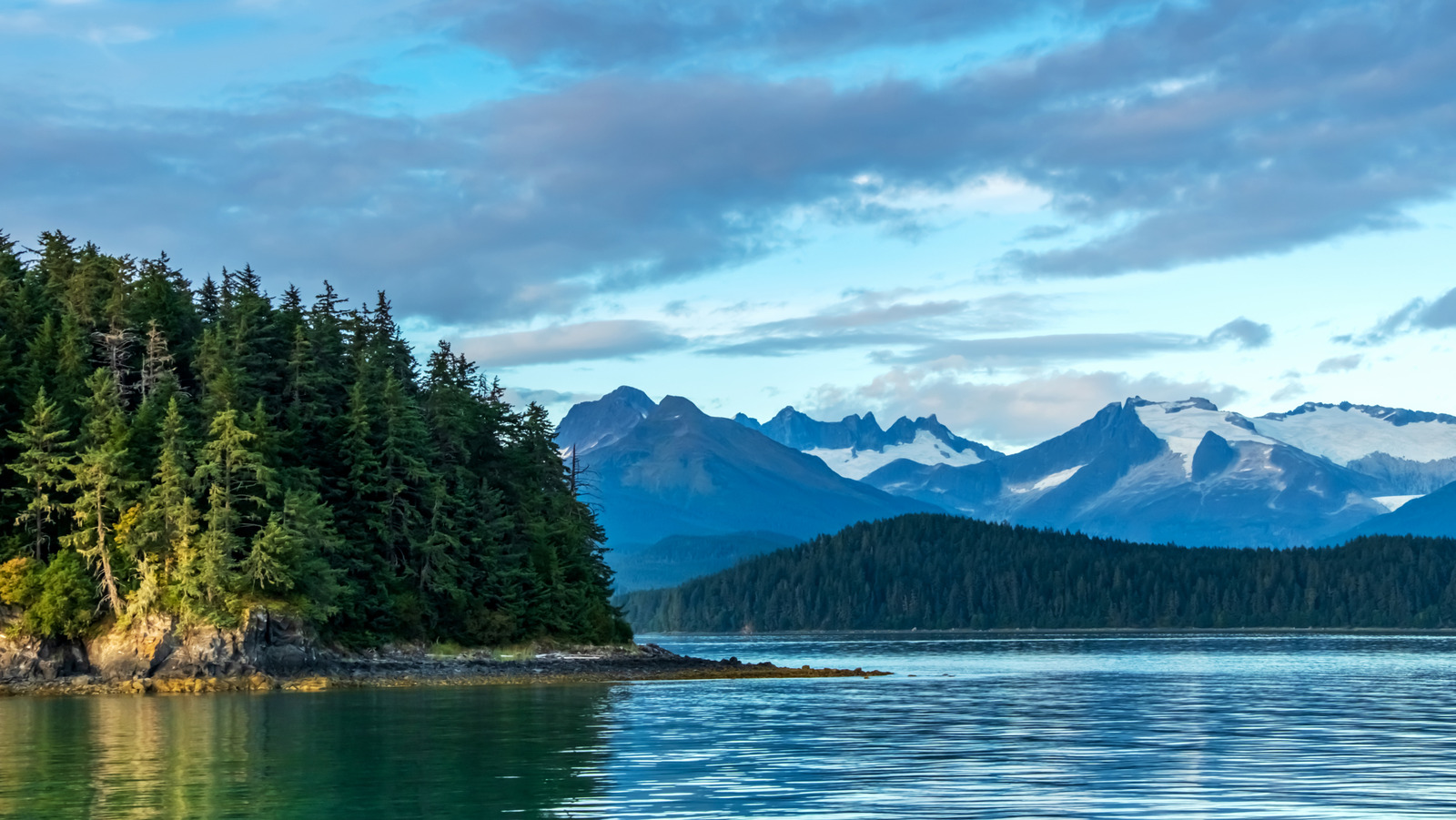 Explore Alaska's Off-The-Beaten-Path Towns And Untouched Wilderness On ...