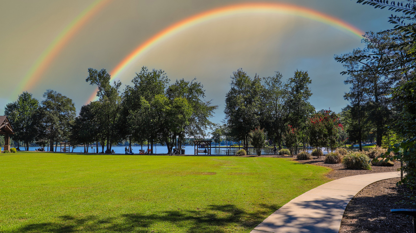 Georgia's One-Of-A-Kind City Has Over 100 Miles Of Golf Cart And ...