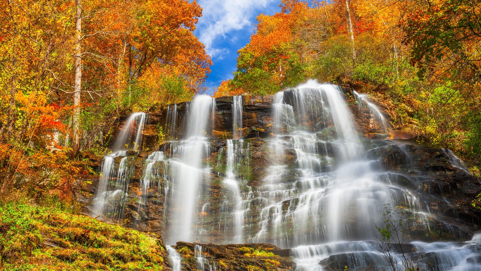 Georgia's Tallest Waterfall Is Located In An Underrated State Park Full ...