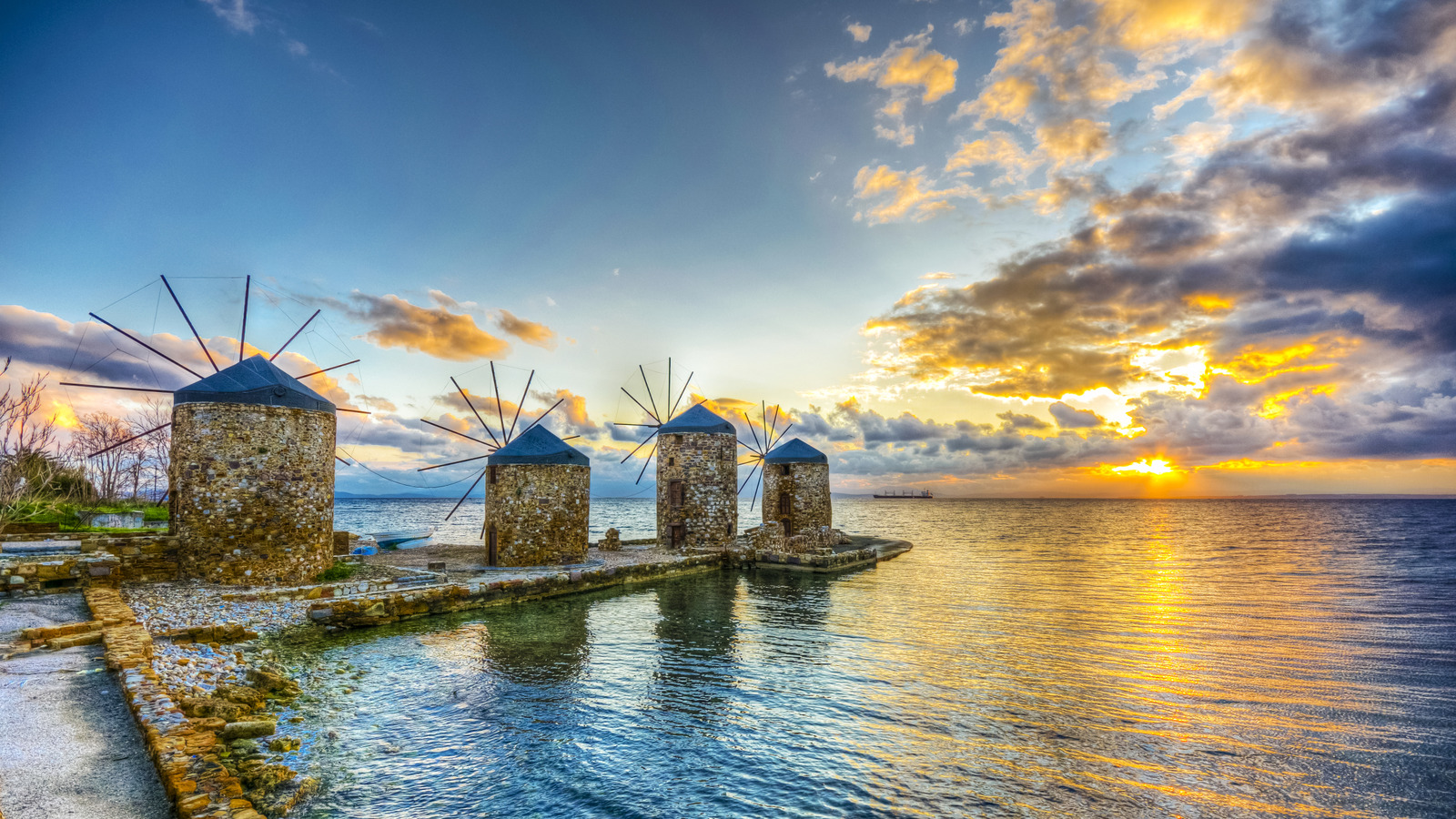 Greece's Overlooked Island Is An Uncrowded Gem With Rustic Pebble ...