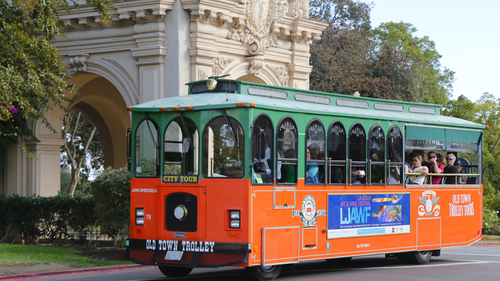 Here's How Long The Old Town Trolley Tour Of San Diego Is And Where It ...