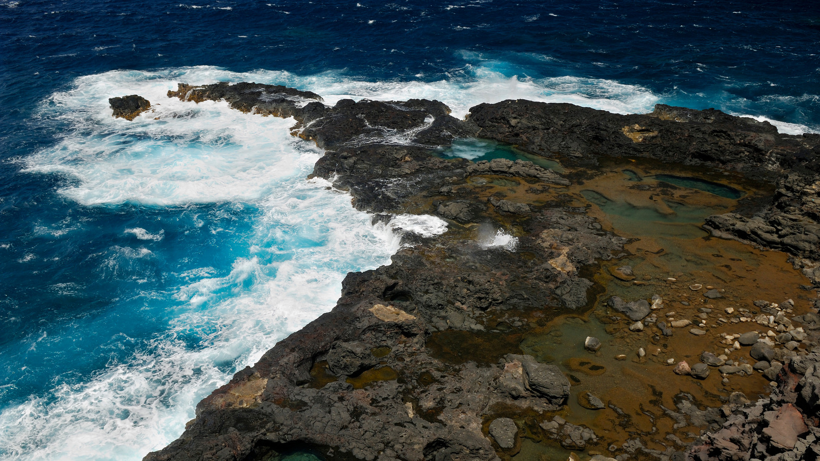 Hike To Your Private Slice Of Heaven At These Hidden Hawaiian Lava ...