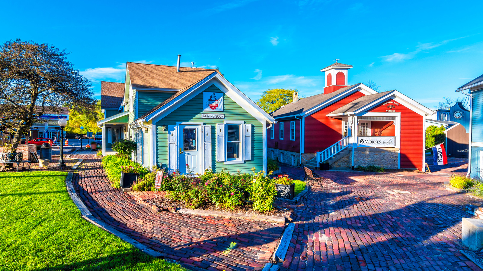 Illinois' First Historic District Blends Cobblestone Charm With ...