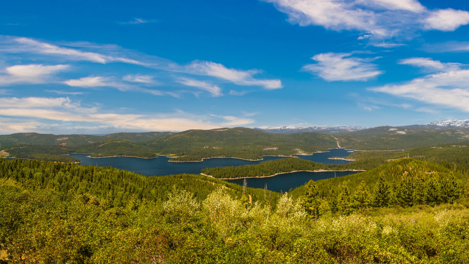 Lakeshore Camping At This Hidden California Reservoir Is Wilder And ...