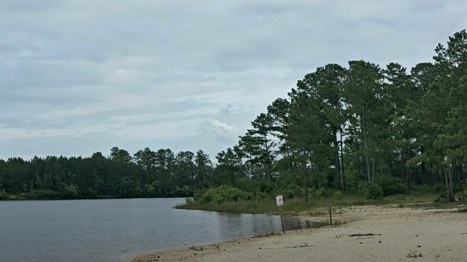Louisiana's Gulf Coast Waterpark Is A White Sand Beach Gem With A Clear ...