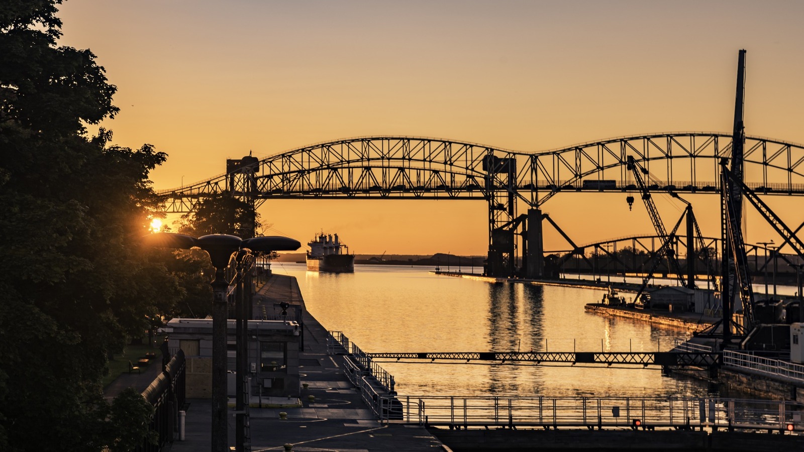 Michigan's Oldest City Has An Intriguing Tourist Trademark That ...