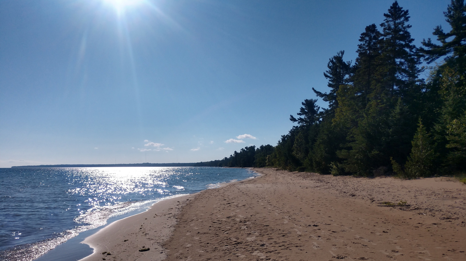 Michigan's Thumb Brims With This Wildly Under-The-Radar Sandy Beach ...