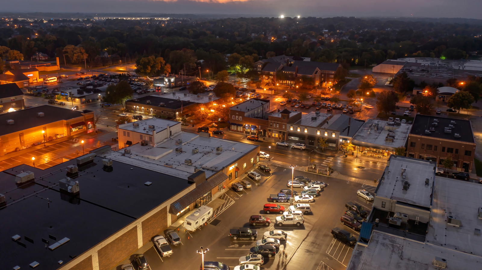 Minnesota's Lakeside Utopia 'Where Nature Meets The Twin Cities' Fuses ...