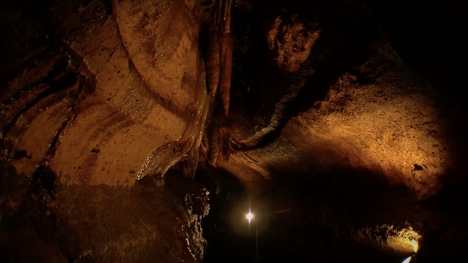 Minnesota's 'Must-Visit' Cave Is A Subterranean Sanctuary With Secret ...
