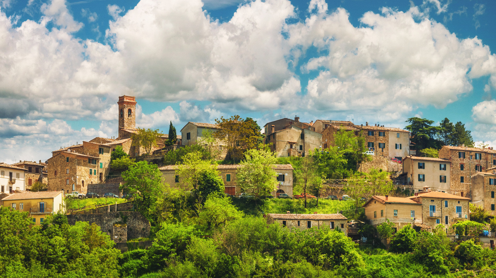 Nestled Between Rome And Pisa Lies Italy's Overlooked Commune With ...