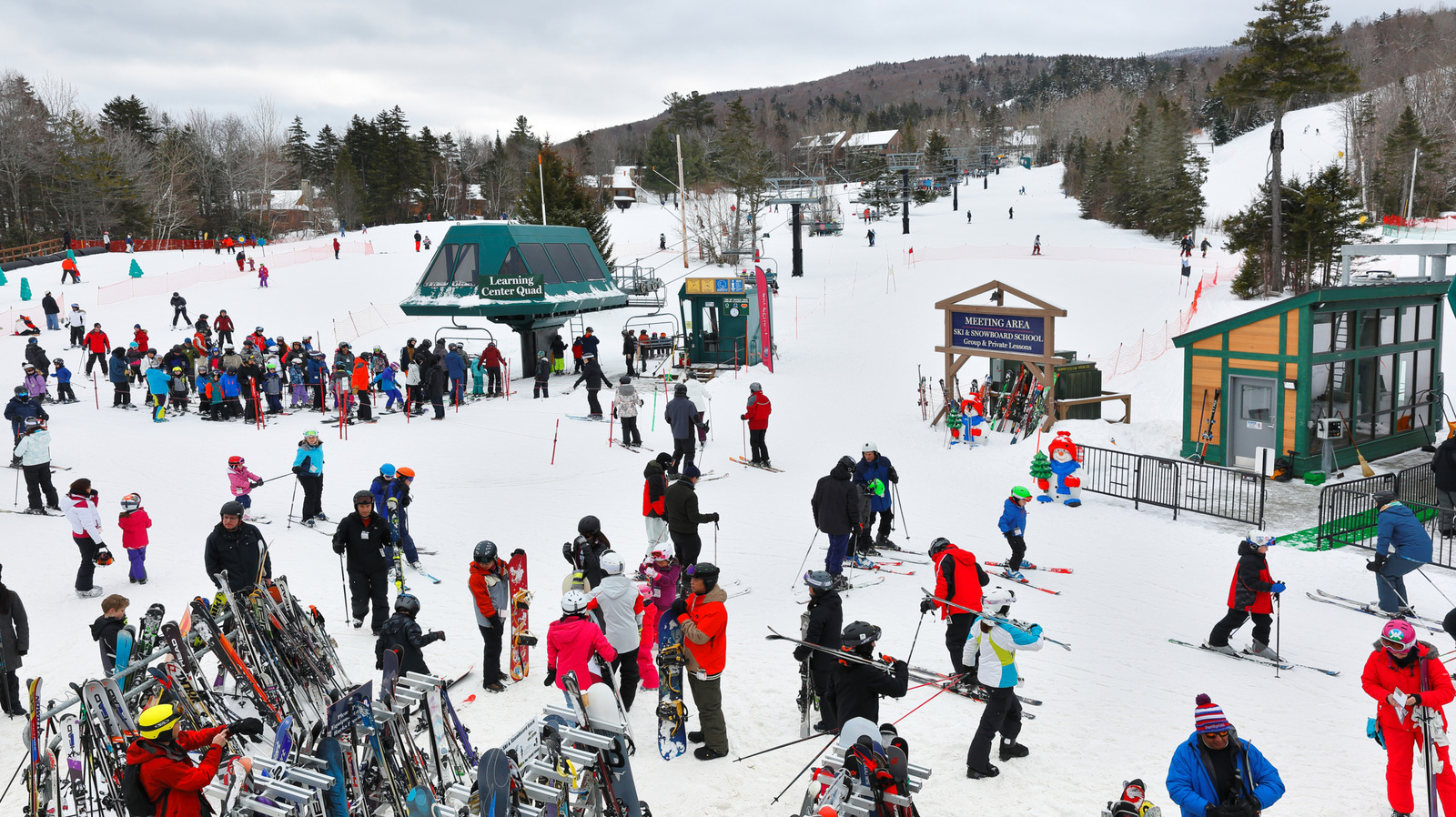 New Hampshire's Largest Ski Area Is A White Mountain Gem Boasting The 'Best Downhill Skiing'