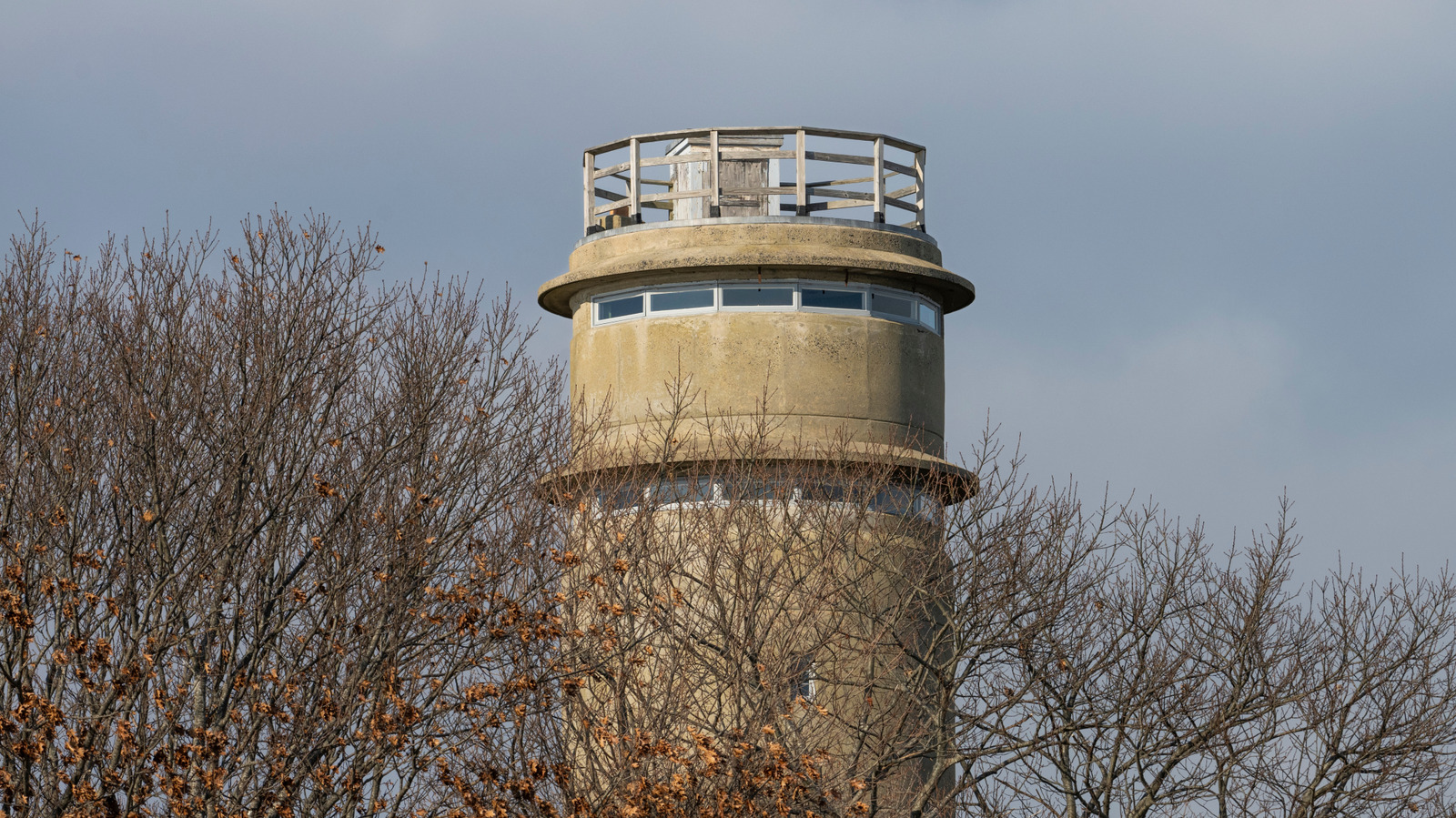 New Hampshire's Only Standing WWII Watchtower Is A Historic Gem With ... New Hampshire's Only Standing WWII Watchtower Is A Historic Gem With ...
