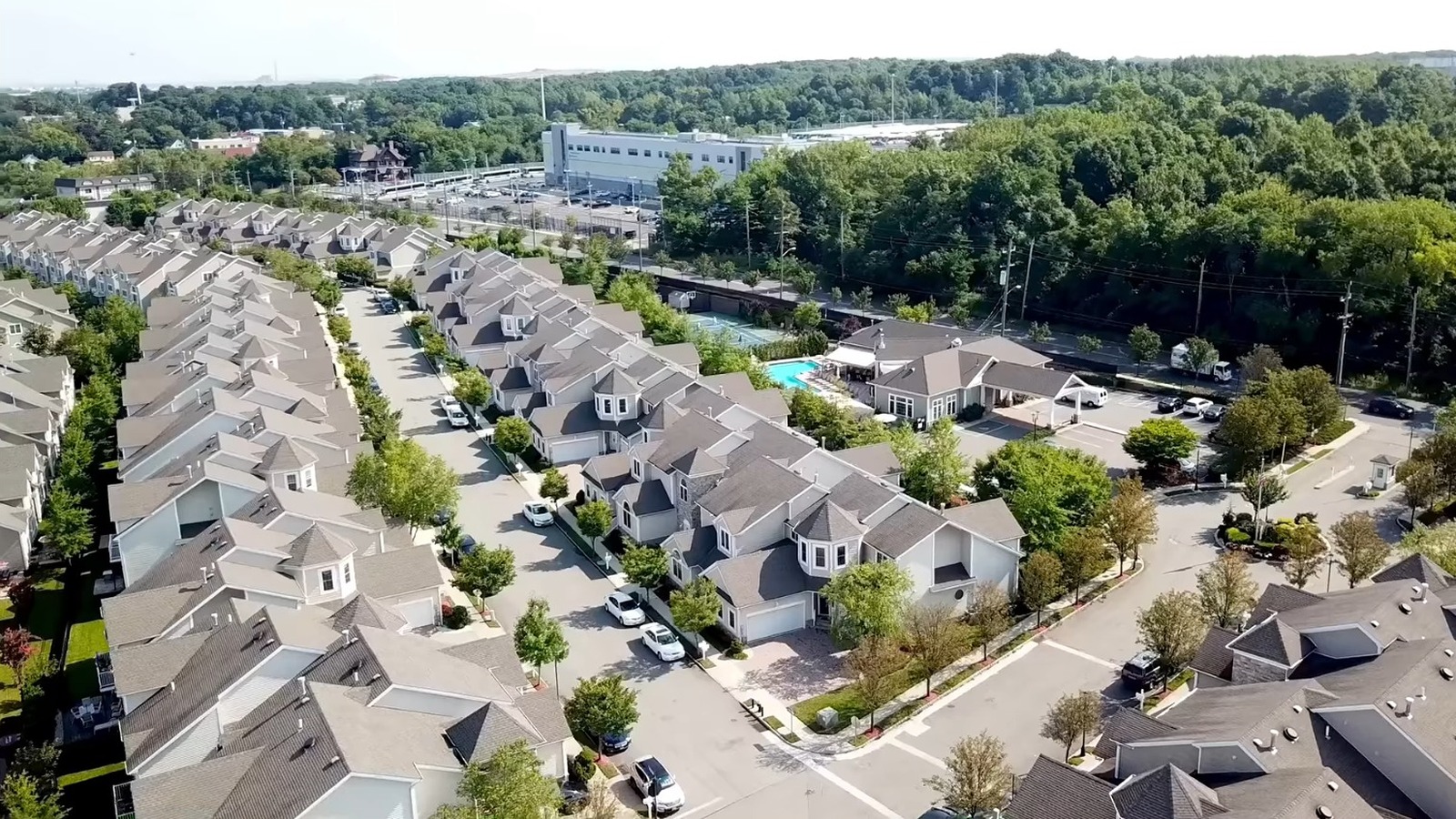 New York City's Retirement Haven Is A Dreamy Outer-Borough Neighborhood With A 55+ Community