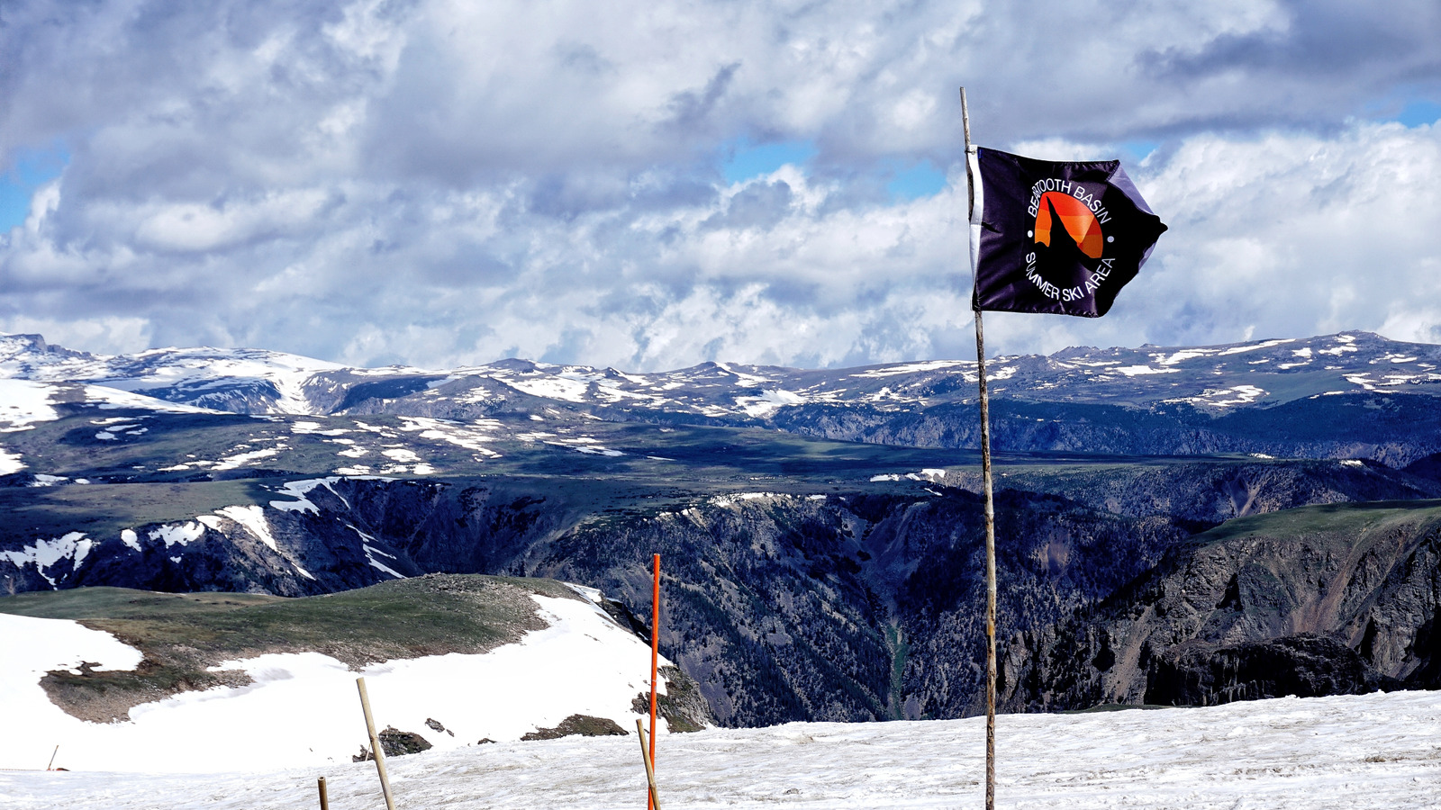 North America's Only Summer Ski Area Is Near Yellowstone Along One Of ...
