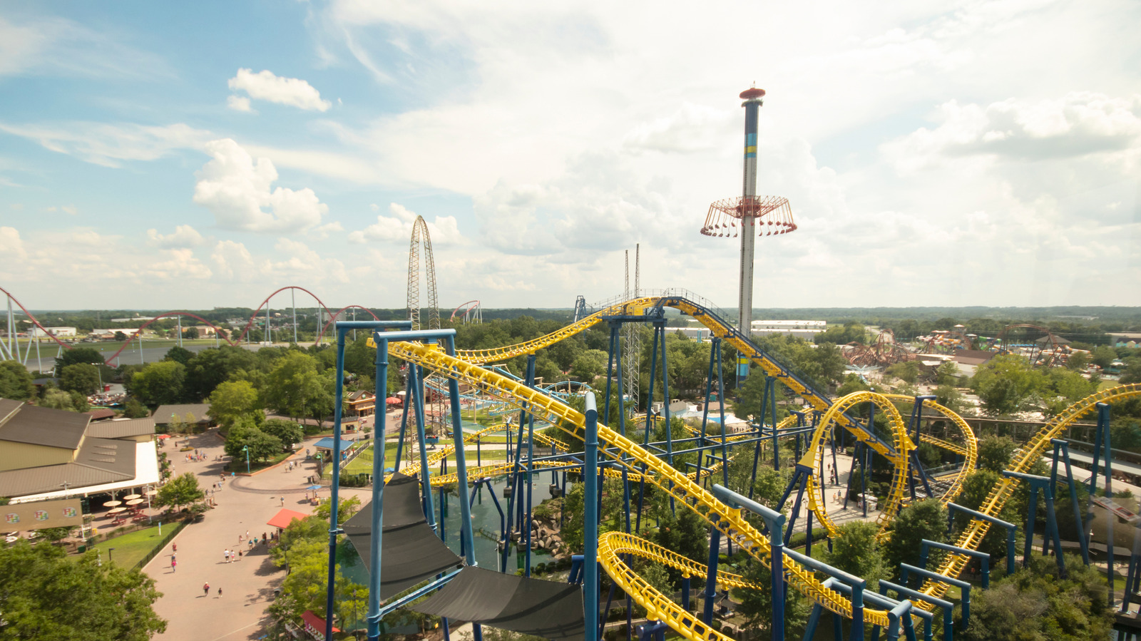 North Carolina's Theme Park Near Charlotte Will Premiere A Record ...
