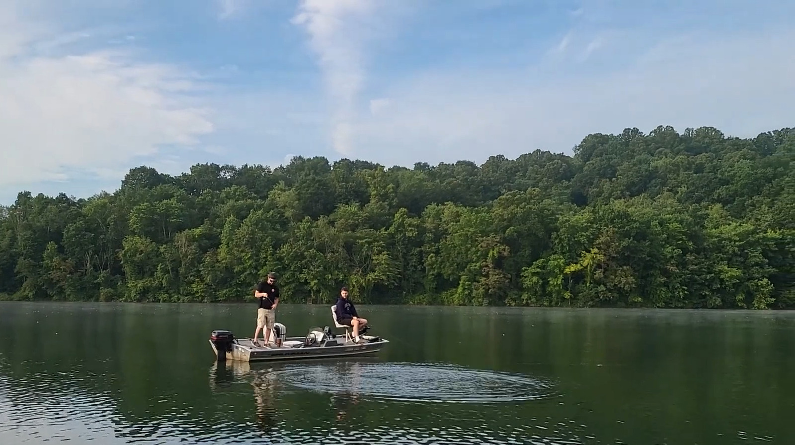 Ohio's Popular Dazzling Lake Is The Perfect Backdrop For All Of Your ...