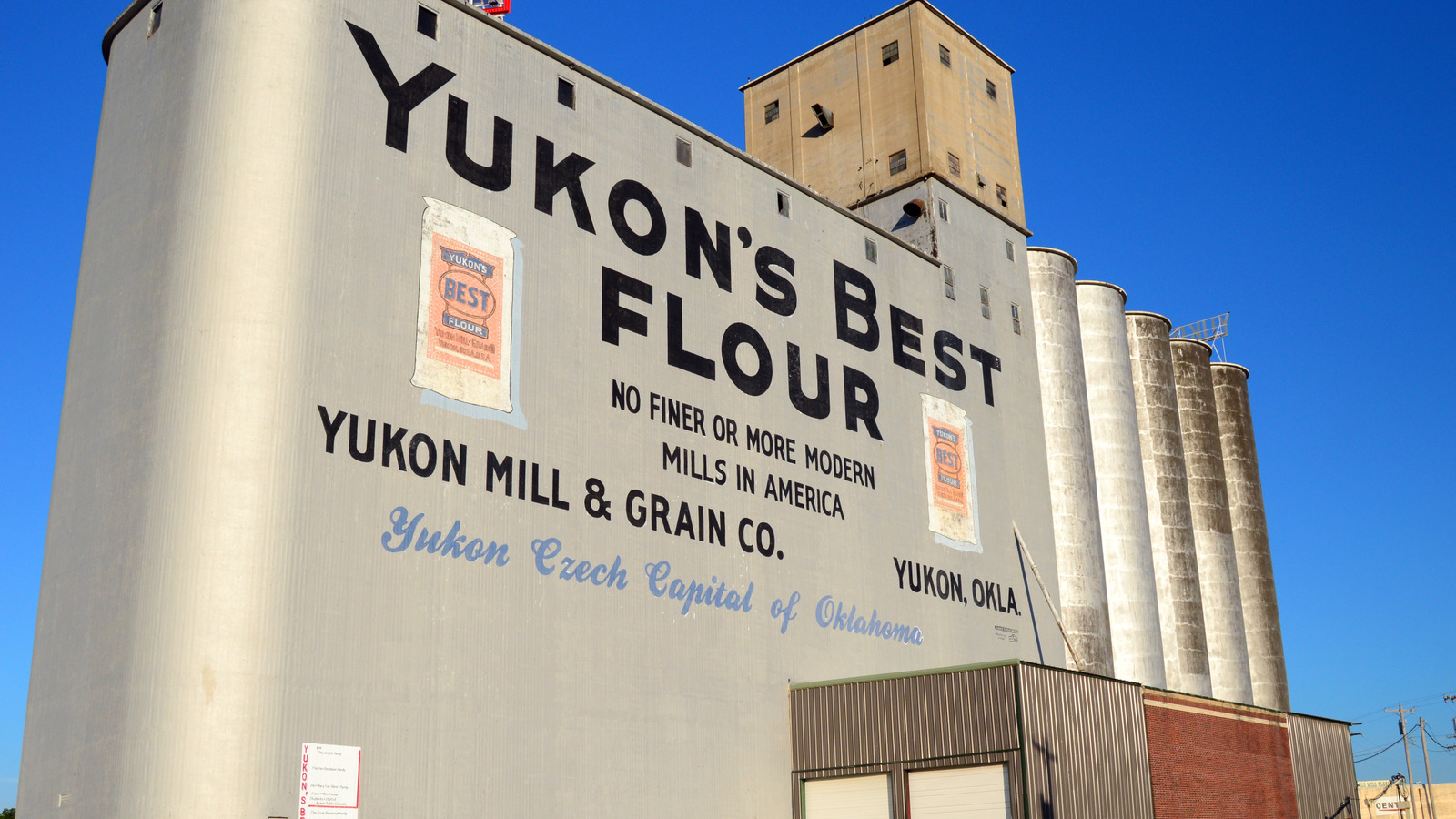 Oklahoma's 'Live Music Capital' Is A Tiny Under-The-Radar City On Route ...