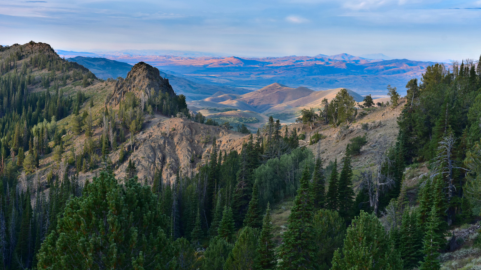 One Of America's Most Remote Areas Is An 'Outdoorsman's Mecca' Out West ...