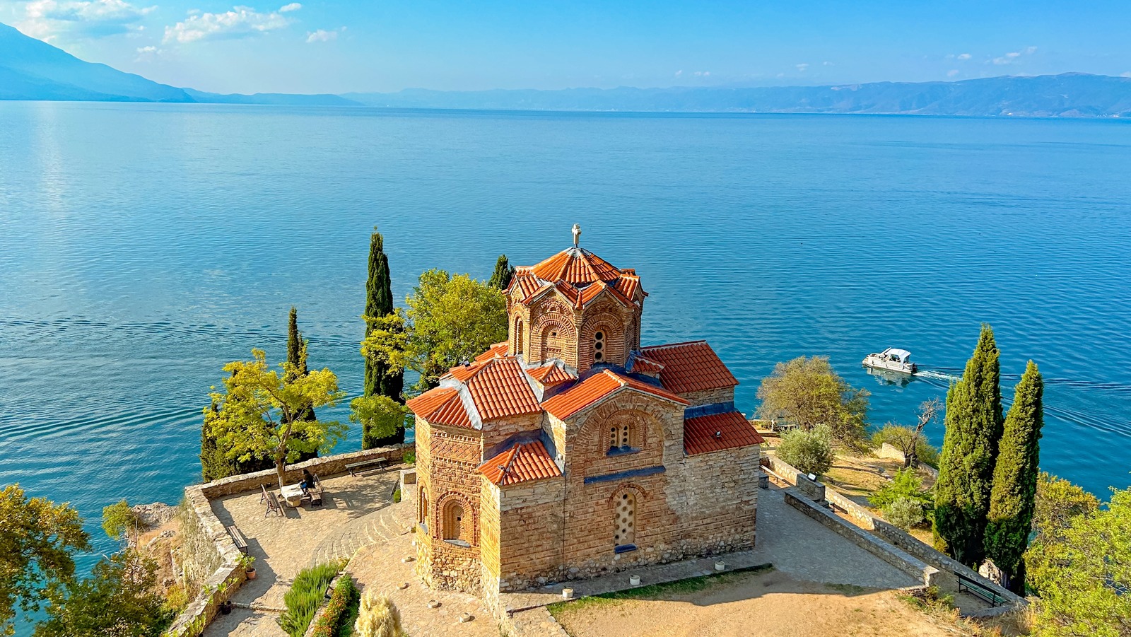 One Of Europe's Cheapest, Most Underrated Countries Offers A Crowd-Free ...