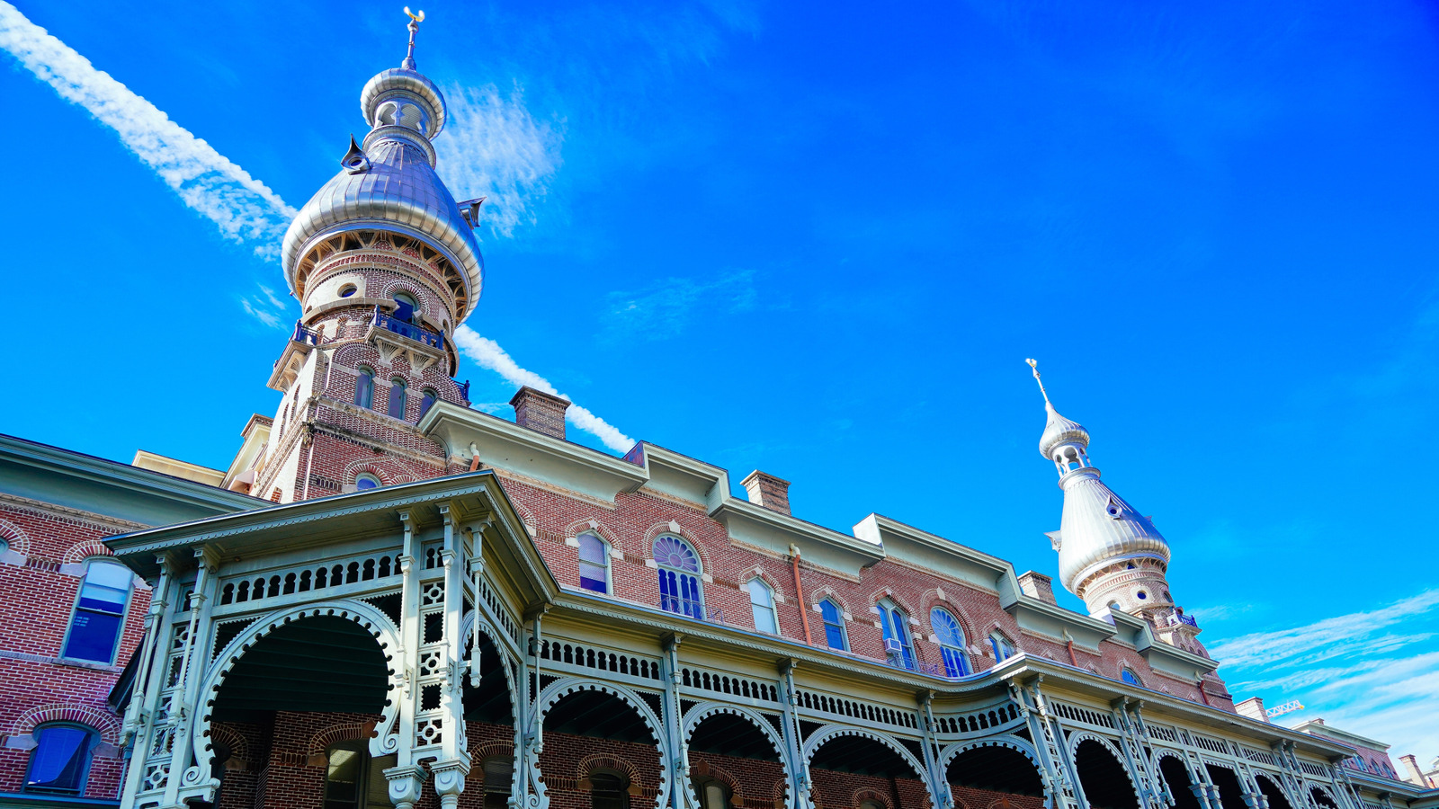 One Of Florida's Most Historic Buildings Is A Century-Old Tampa ...