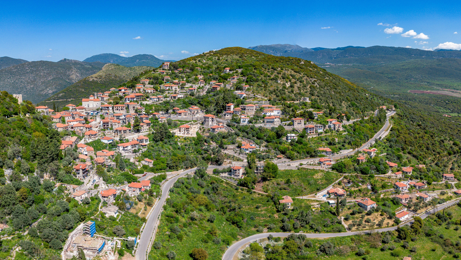One Of Greece's Most Historic Mountain Villages Is A Picturesque Stone ...
