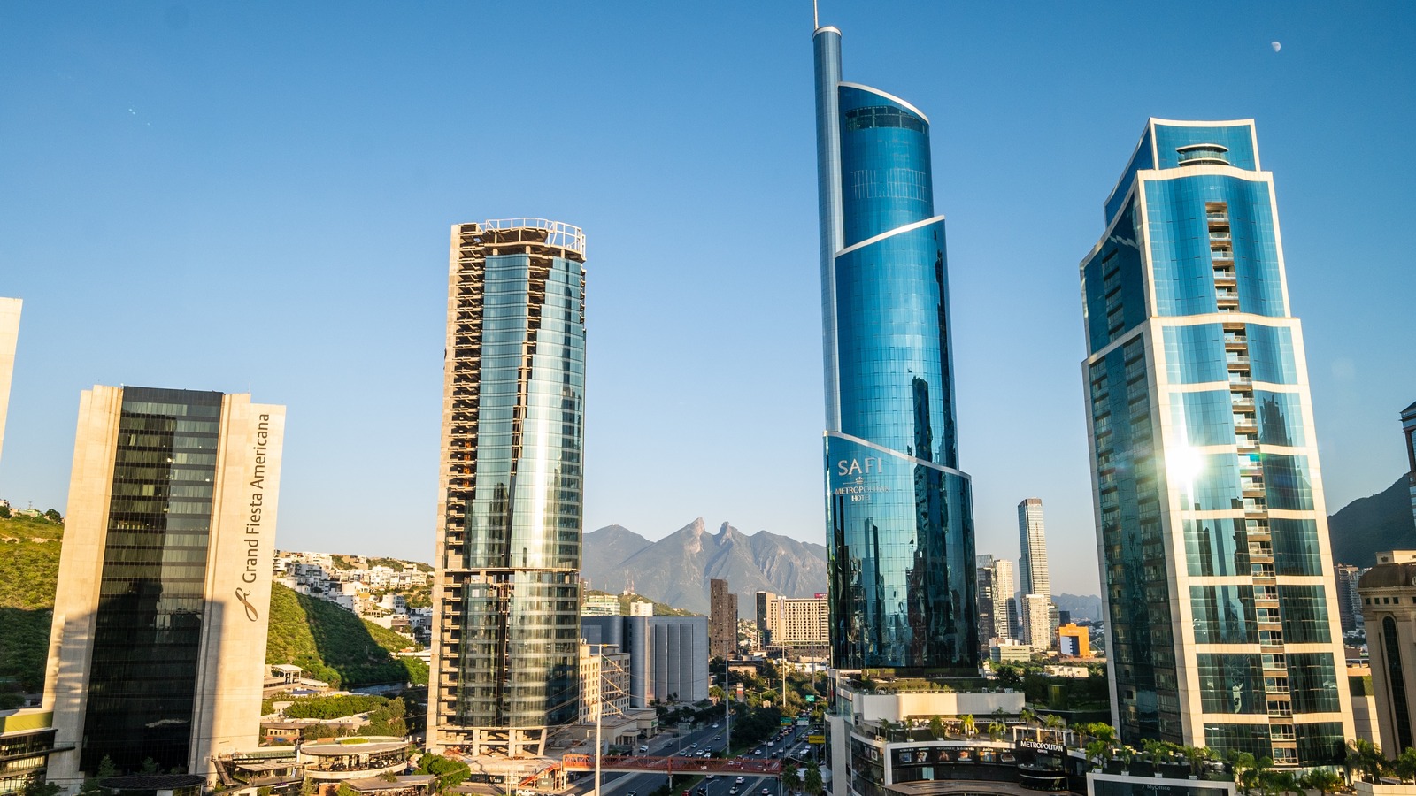 One Of Mexico's Most Exclusive, Upscale Destinations Is A Shopping ...