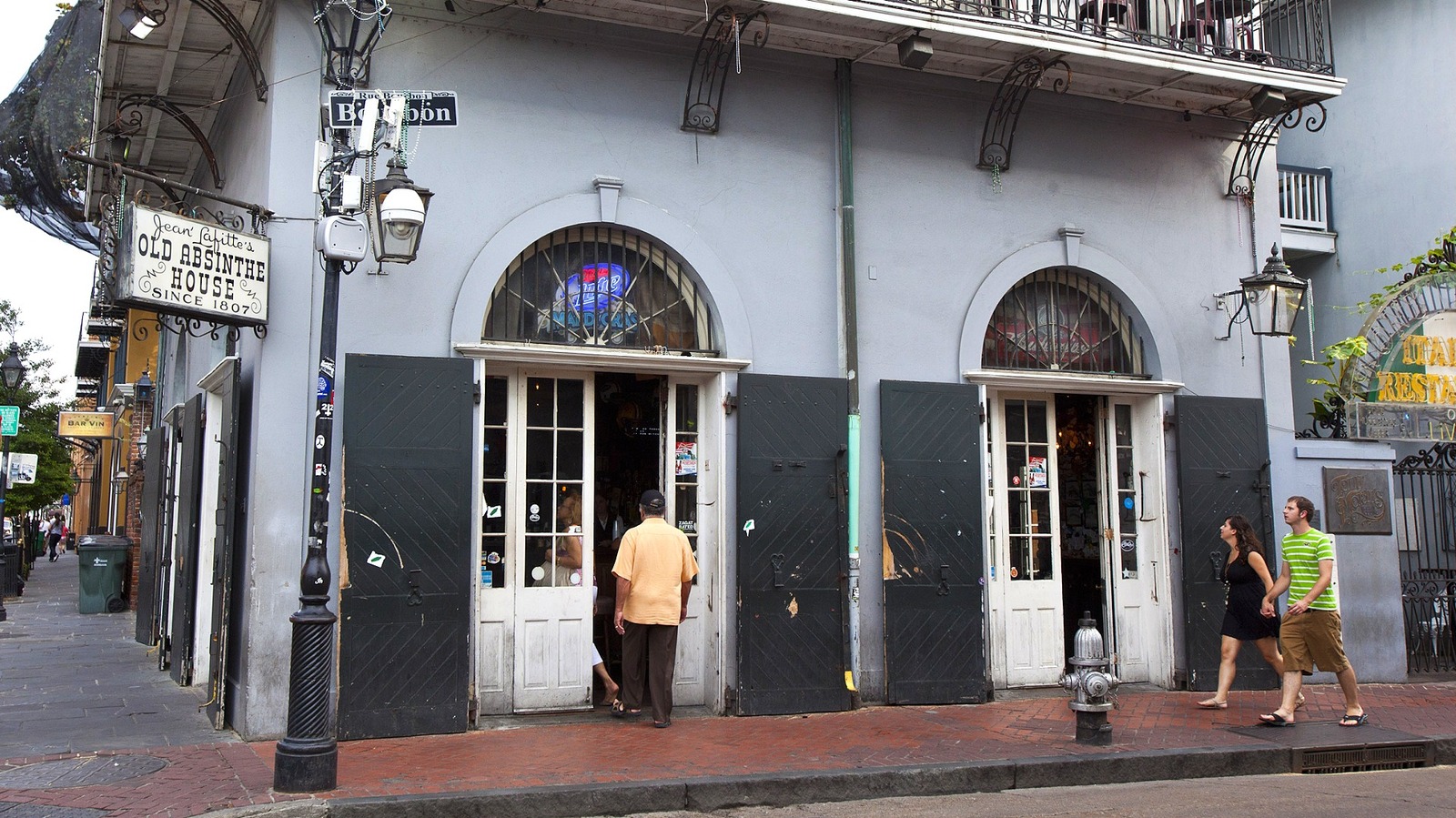 One Of New Orleans' Most Iconic Historic Landmarks Is A Unique ...